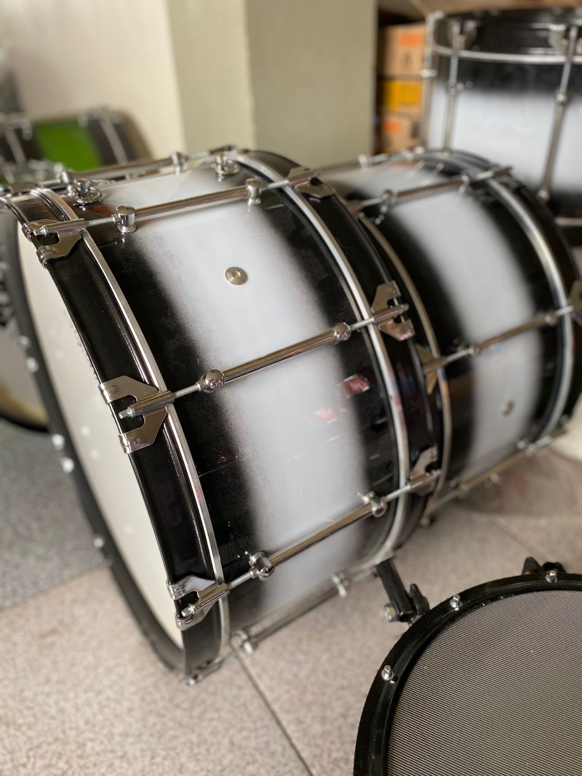 Jual Alat Bass 16 inci untuk Marchingband SMP – Jual Alat Drumband TK ...